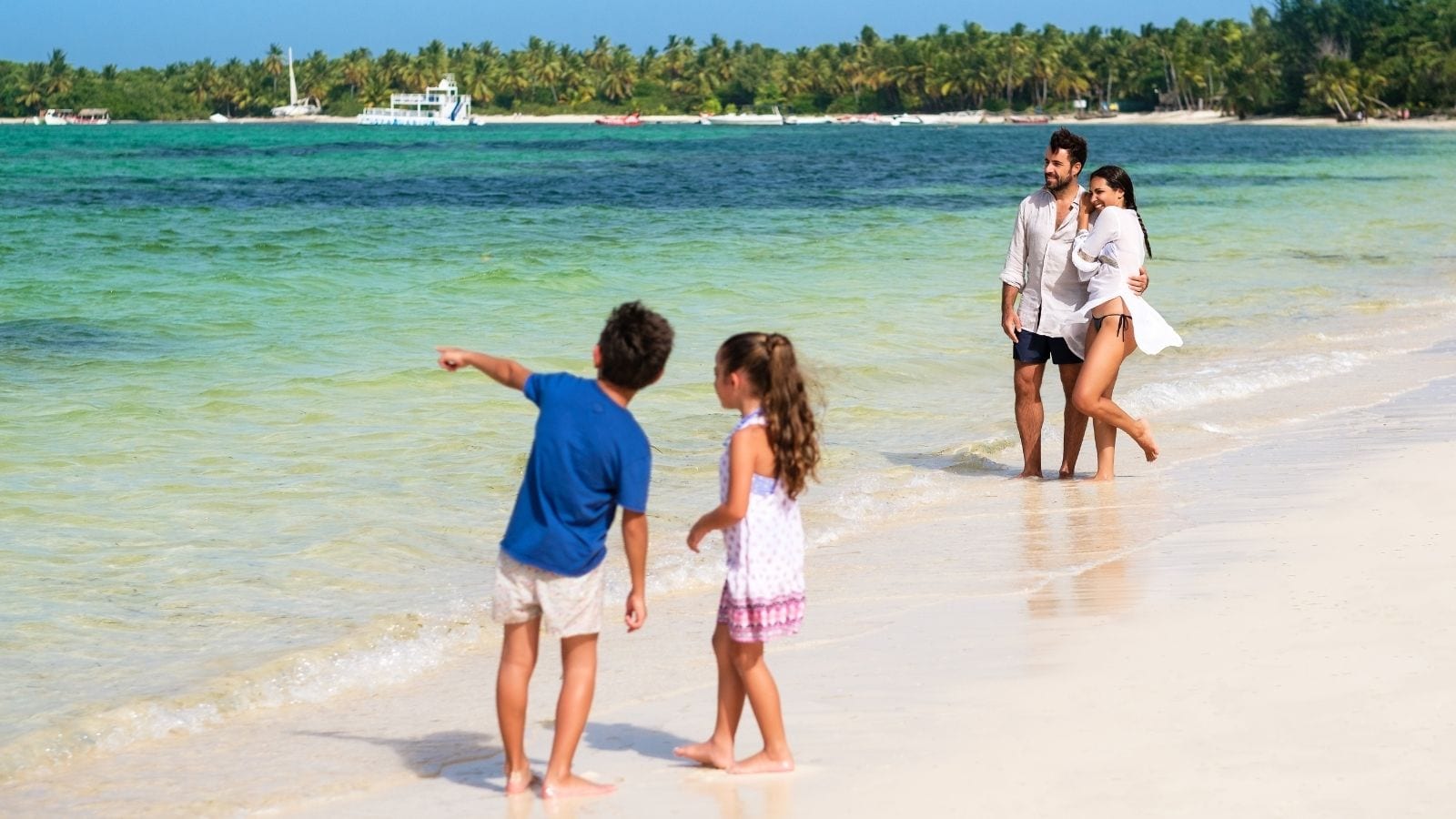 The Best Beaches for a Family Vacation - Expedly