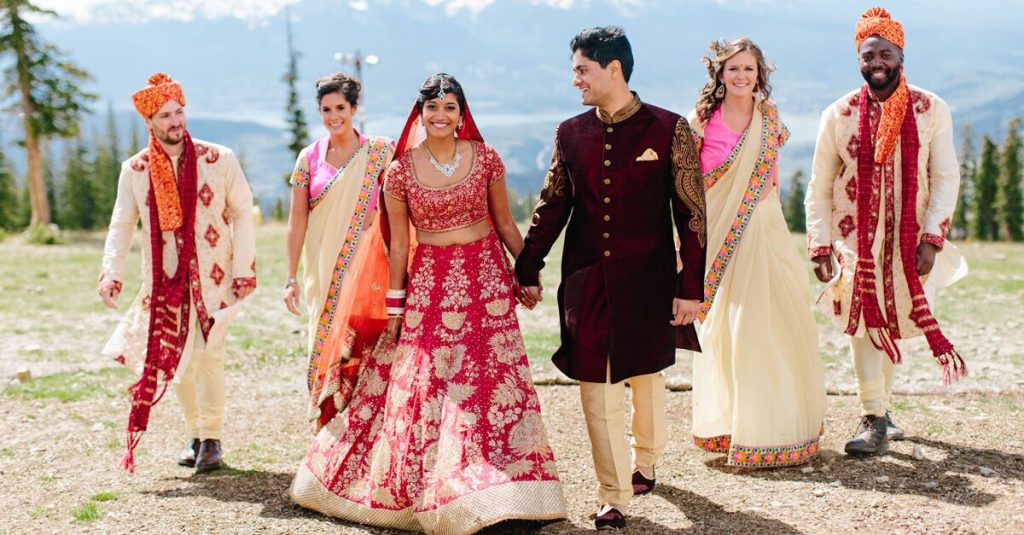 Tips for How to Dress Appropriately in Different Cultures - Expedly